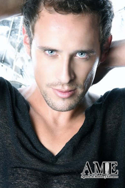 Ricardo H - Agencia de Modelos y edecanes AME